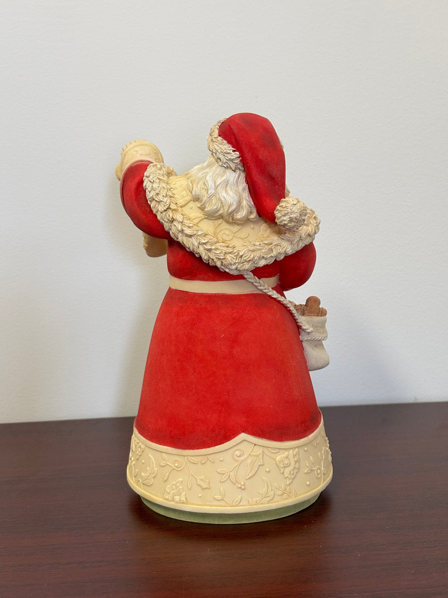 Enesco The Heart of Christmas - Santa Filling Stockings – Panda Gifts ...