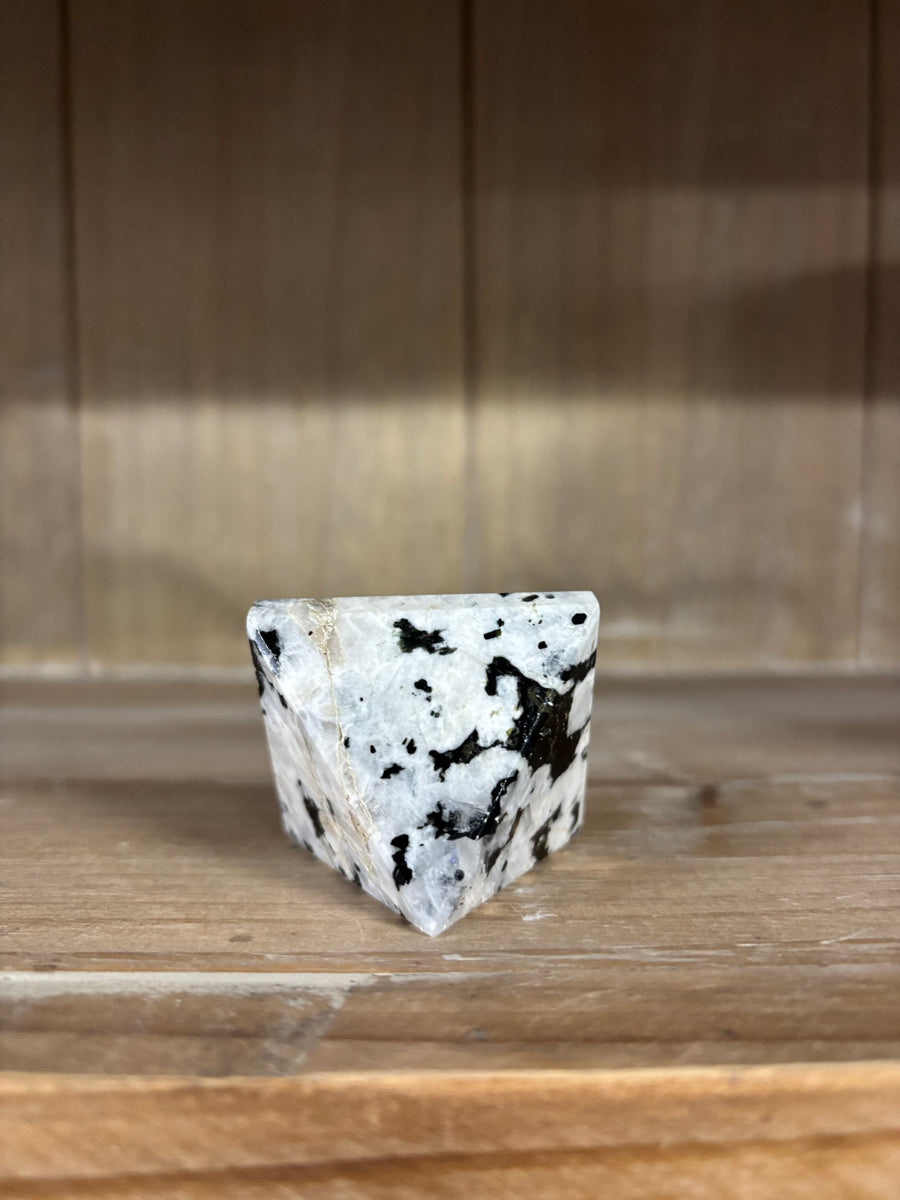 Moonstone Pyramid – Panda Gifts Australia Pty Ltd